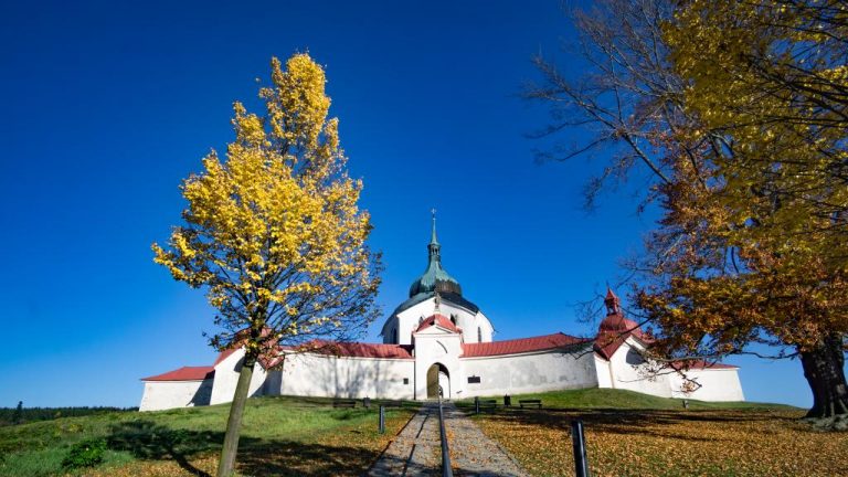 Best places to visit in Europe in autumn: where to see the most ...