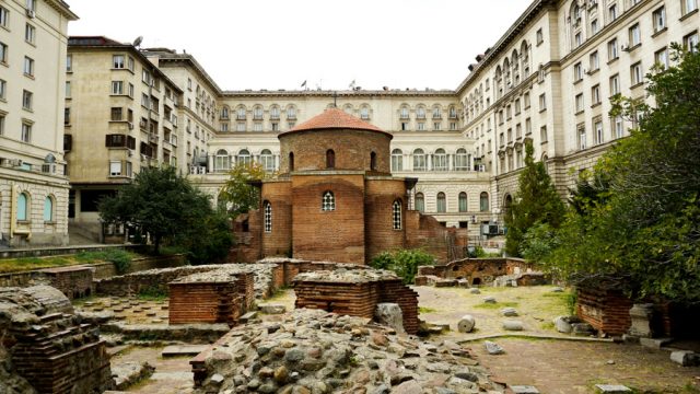 Sofia sightseeing: local's guide to Sofia