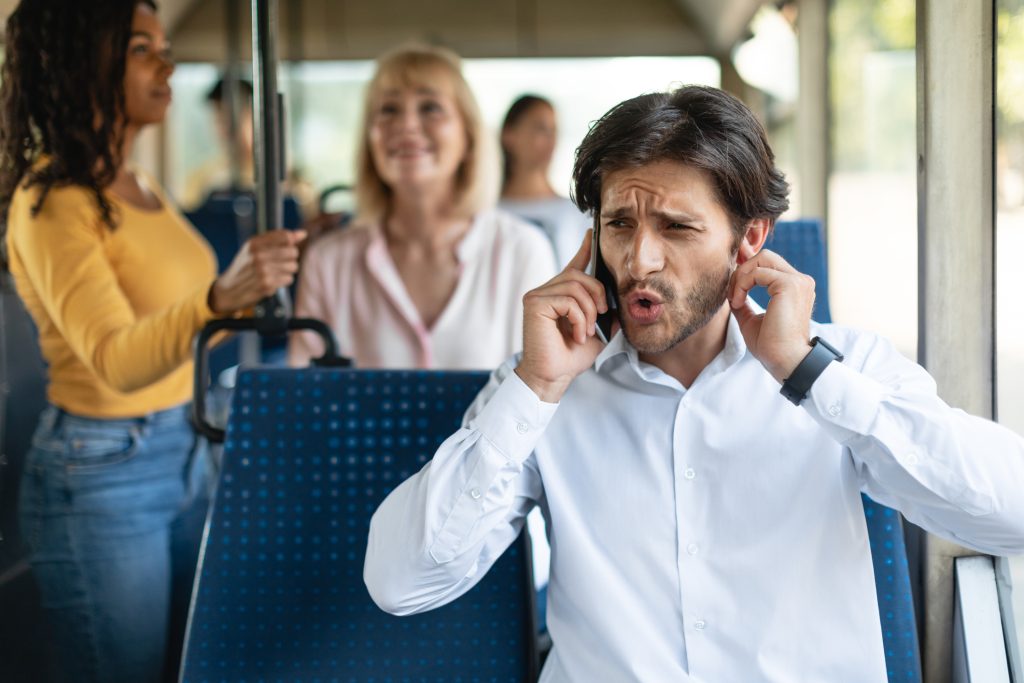 How NOT to behave on public transport: 15+ annoying things people do on ...