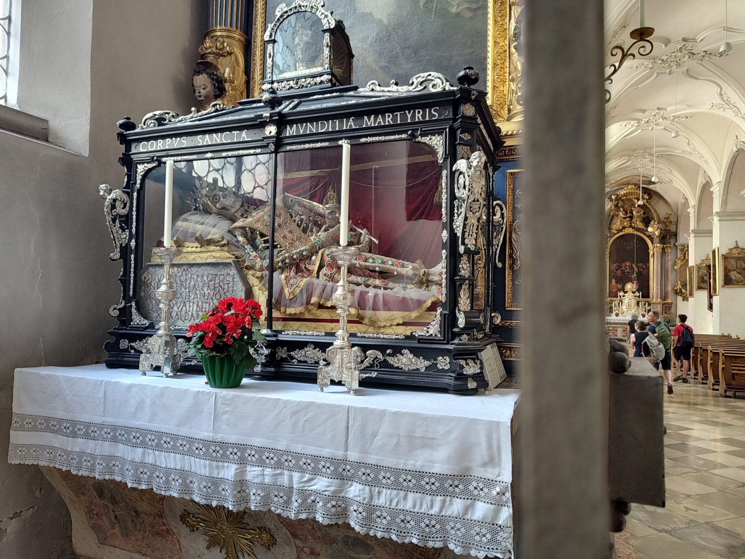 My guide and experience visiting St. Peter’s Church, Munich